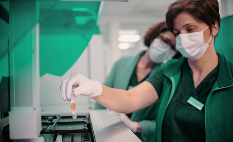 Contactează-ne Pentru Orice Întrebare - Bioclinica